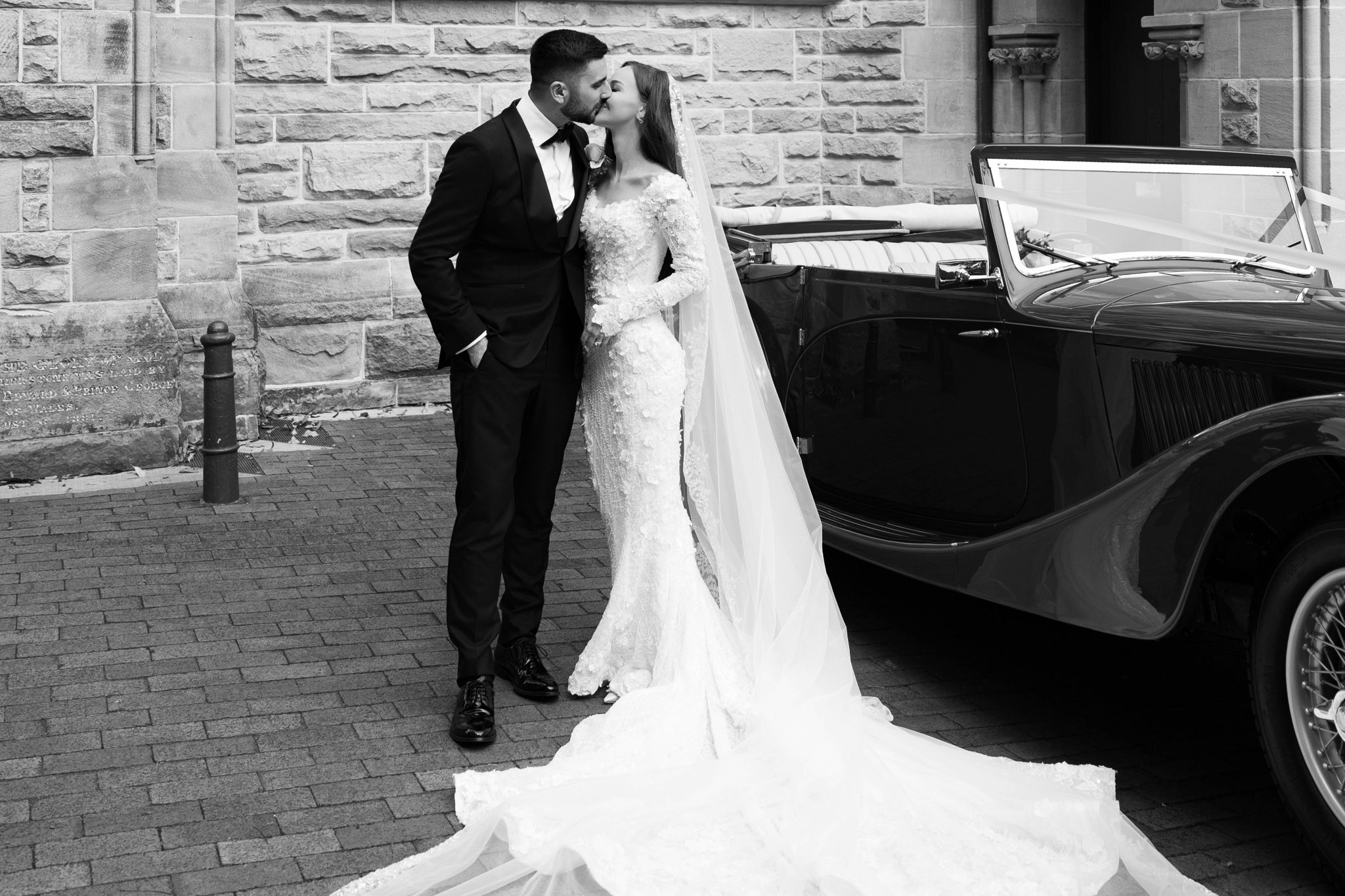 OLIVIA & NICHOLAS - Salt Atelier